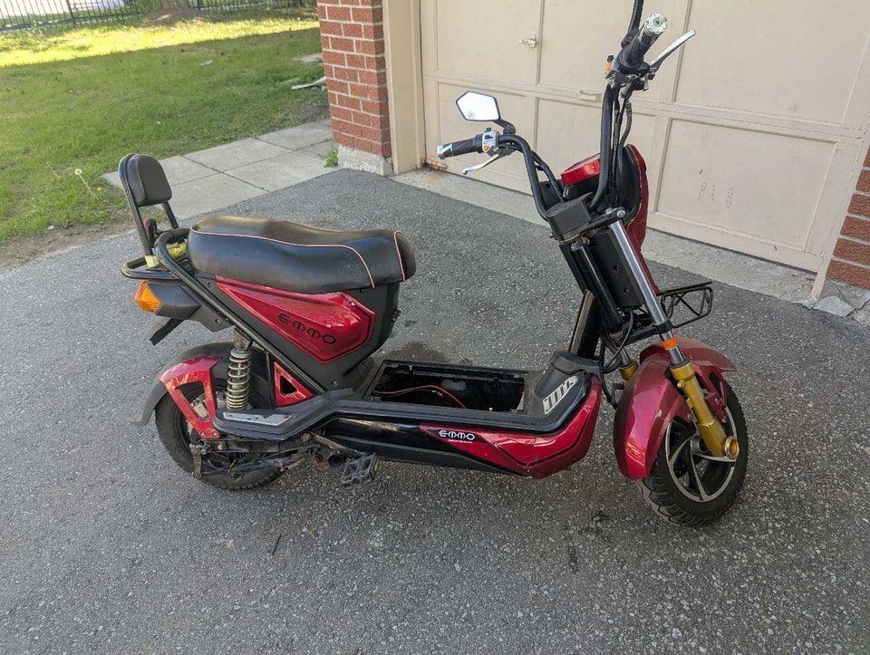 Emmo evader electric scooter | eBike | City of Toronto | Free local ...