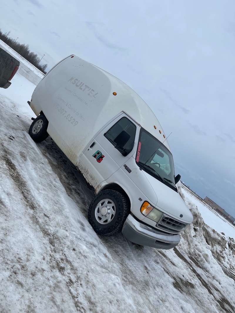 Ford cube van | Cars & Trucks | Gatineau | Kijiji
