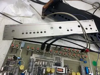 High End : Preamp Amber Model 17 | Stereo Systems & Home Theatre | City ...