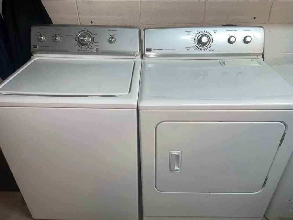 Maytag washer and dryer set | Washers & Dryers | City of Montréal ...