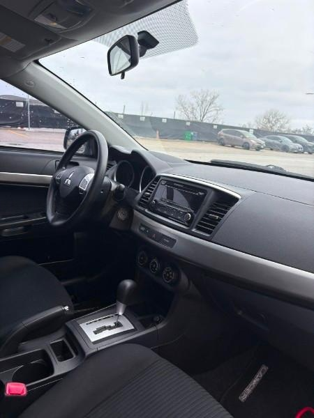 2014 Mitsubishi lancer ($9,800/OBO) (Safety done) - 71,988KM | Cars ...