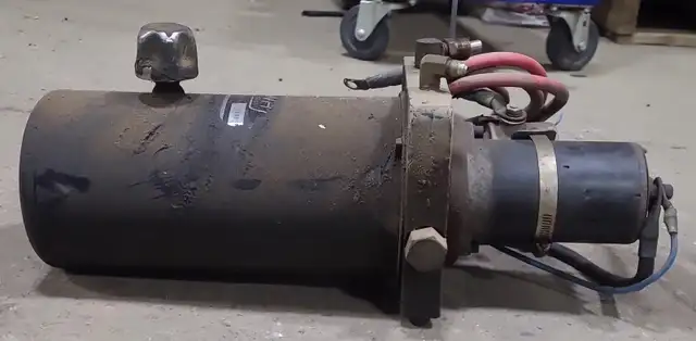 HWH hydraulic leveling system, motor/pump assembly. | RVs & Motorhomes ...
