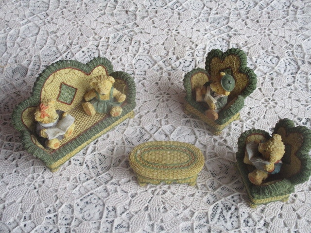 8 pc--Vintage Cherison Miniature Wicker Style Set with Figures | Arts ...