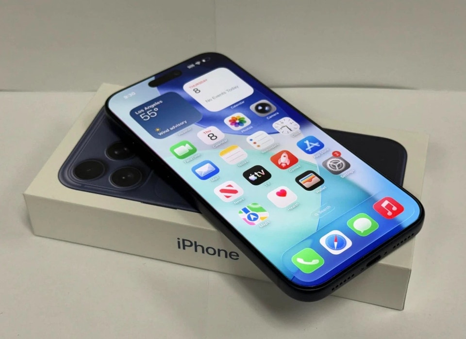 iPhone Pro Max 512GB Unlocked with Receipt - Trade for iPhone 17 | Cell ...