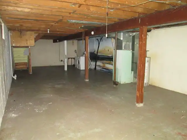 Main Floor Half Duplex With Unfinished Basement, Single garage. | Long ...