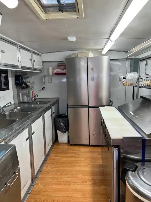 Food concession trailer | Other Business & Industrial | Edmonton | Free ...