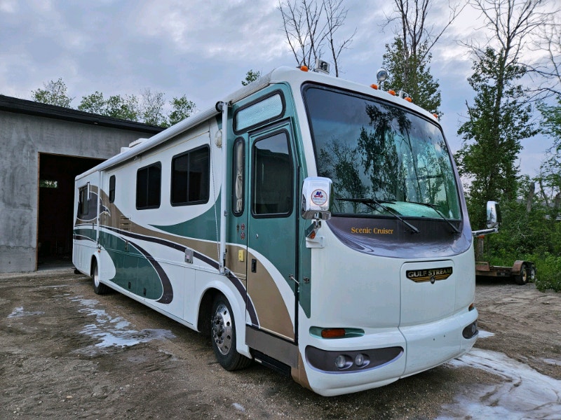 SOLD!! Gulf Stream Scenic Cruiser (Diesel pusher) | RVs & Motorhomes ...