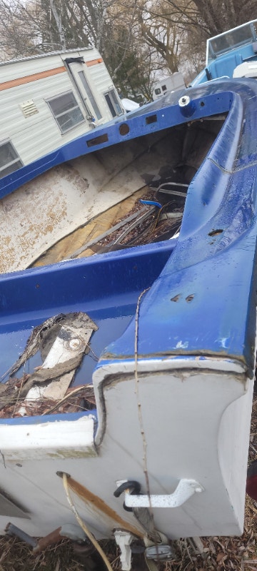 15 foot boat | Powerboats & Motorboats | Hamilton | Kijiji