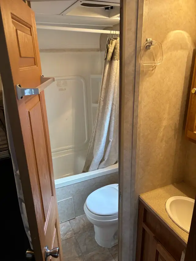 Motivated to Sell!! 2005 Forest River Rockwood Bunk model | Travel ...