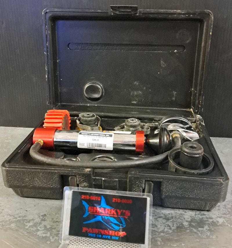 MAC TOOLS Cooling System Tester CST500 (24644277) | Hand Tools ...