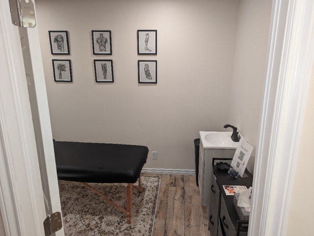 Room for rent - in a new medical spa, for wellness practitioners ...