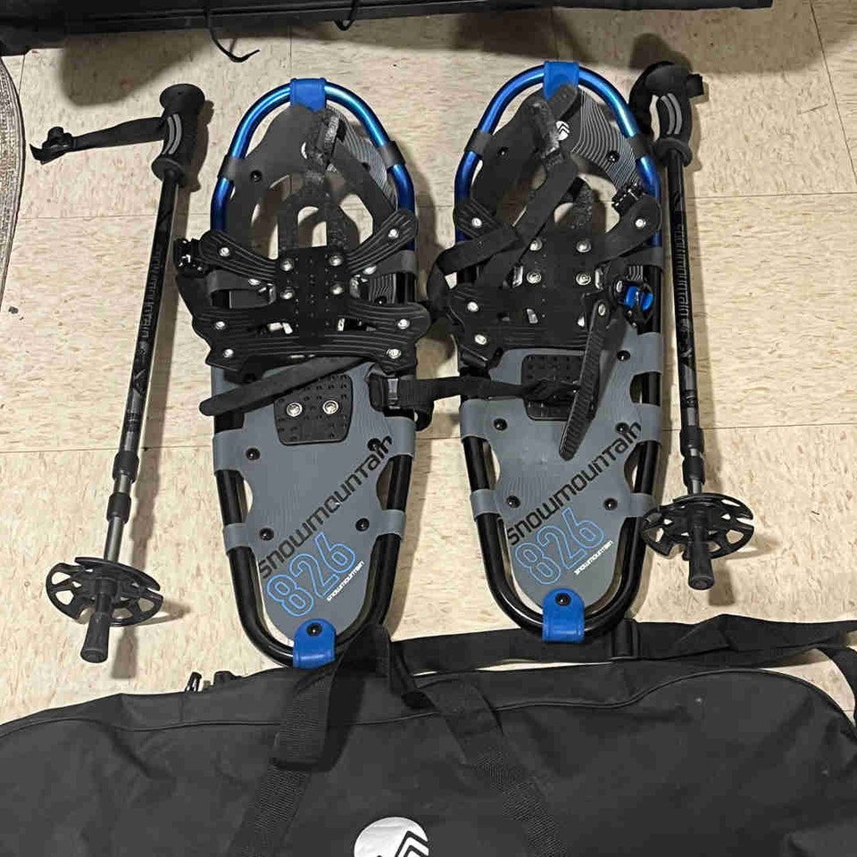 Pair of 826 Snow Mountain Snowshoes + Poles & Bag | Snowboard | Ottawa ...