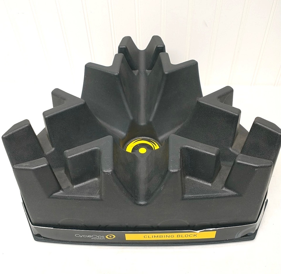 CycleOps Riser Tire indoor bikeTrainer Leveling Block Climbing ...