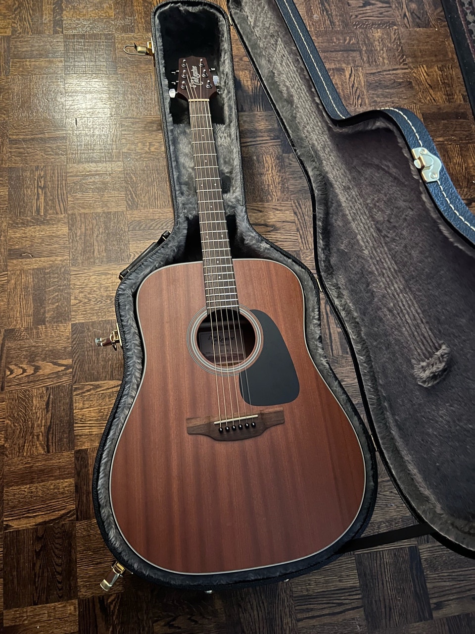 Takamine GD11M-NS - Acoustic Guitar - With Hardcase | Guitars | City of Toronto | Free local ...