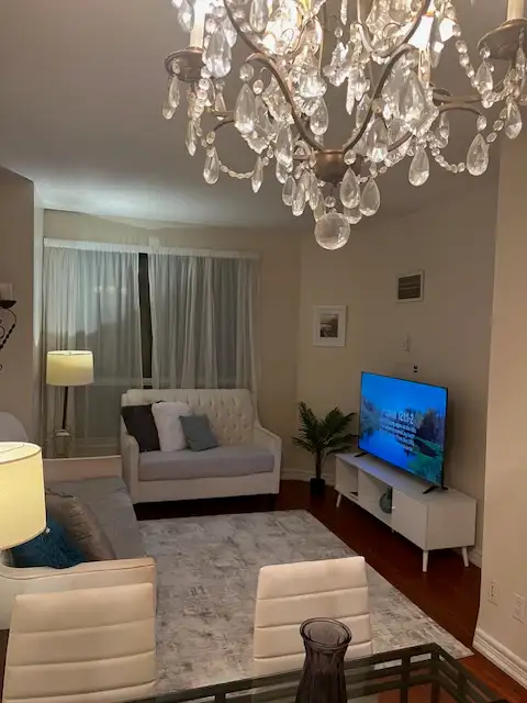 Luxury Yorkville 2 br 2wr Across Yonge/Bloor SBWY. | Long Term Rentals ...