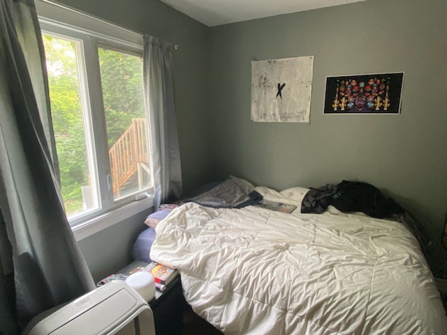 3 bed 1.5 bath room for rent Ottawa young proffessionals Vanier | Room ...