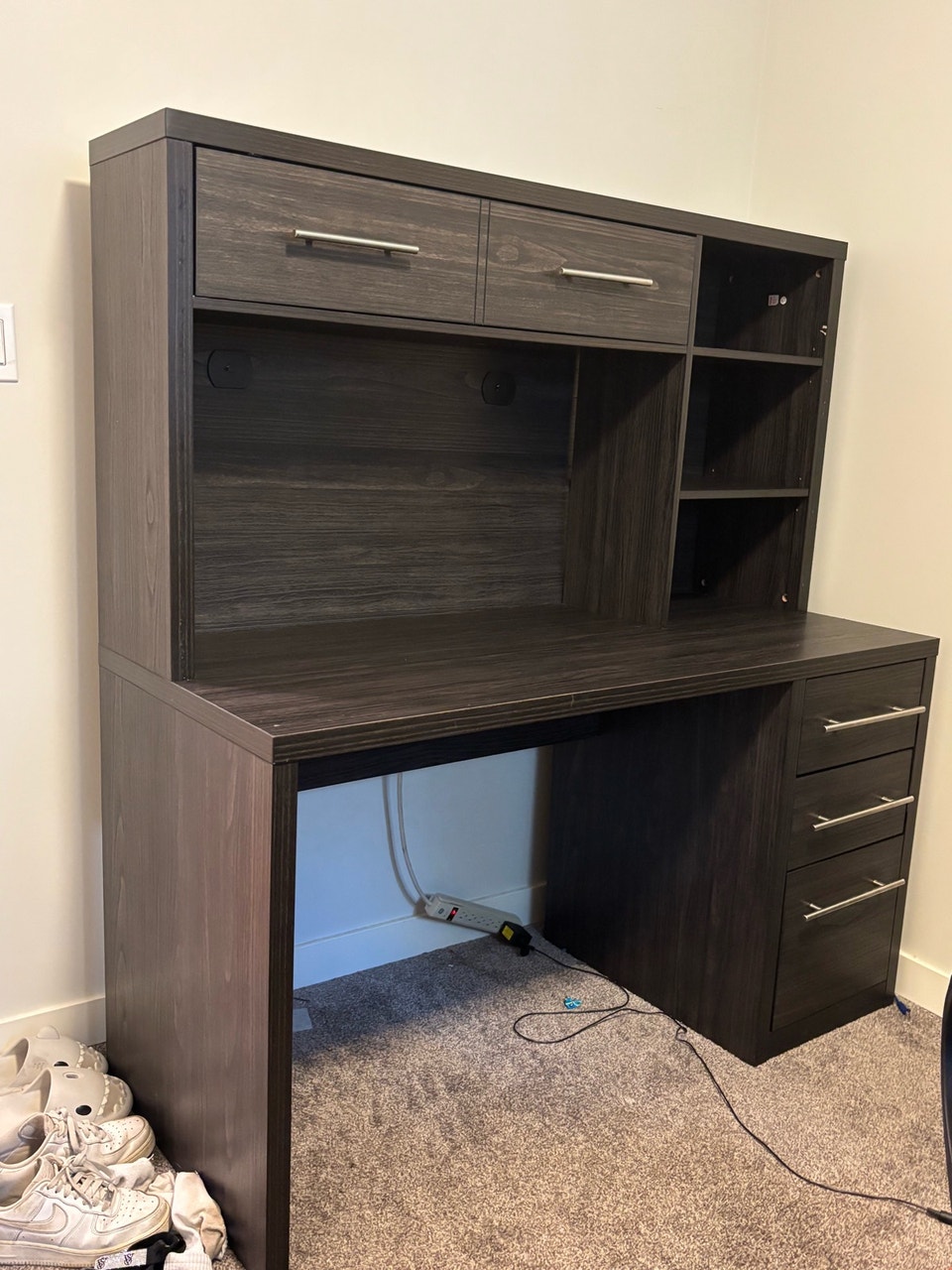 Sunjoy Ryman Desk | Desks | Delta/Surrey/Langley | Free local ...