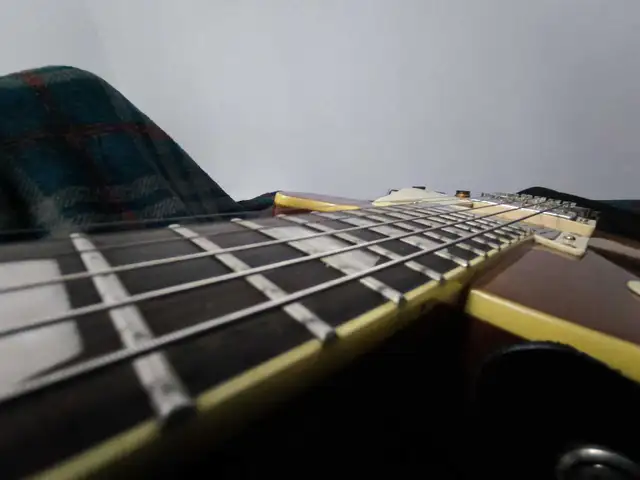 Epiphone Les Paul Traditional Pro | Guitars | City of Toronto | Free ...