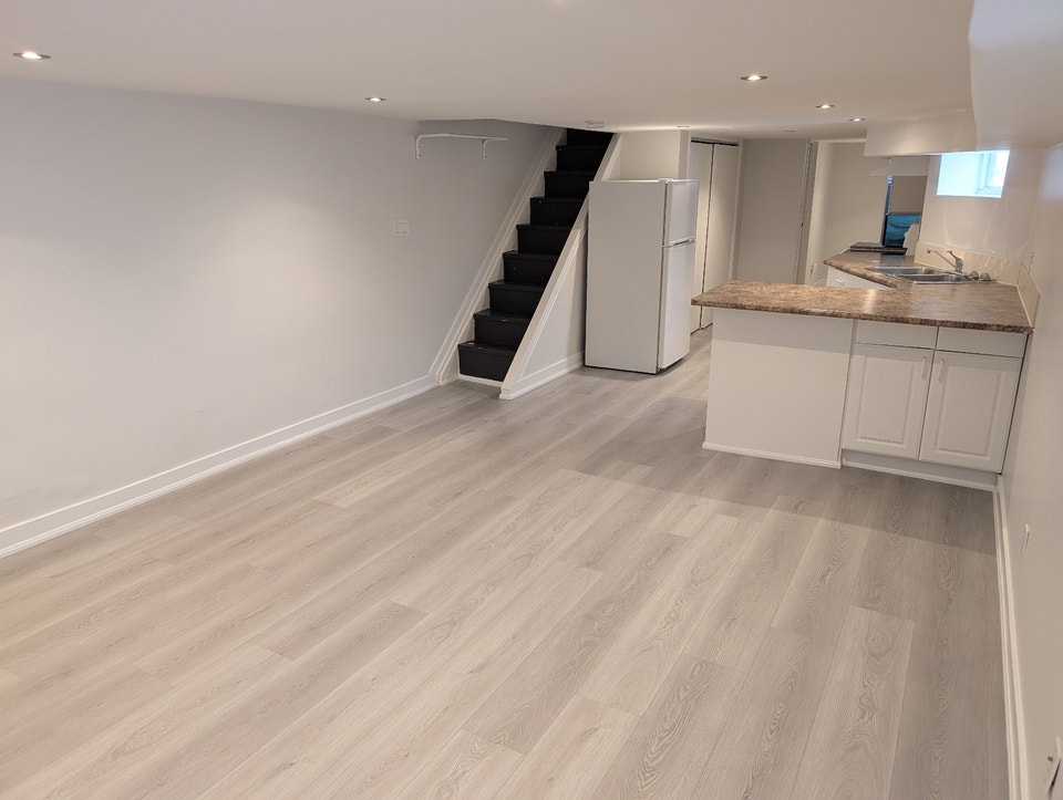 BEAUTIFUL BASEMENT STUDIO APARTMENT | Long Term Rentals | City of ...
