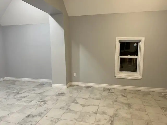 Uptown Waterloo Unit - 4 Bed 2 Full Bath -Available Now | Long Term ...