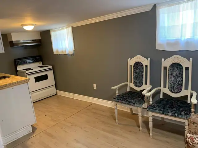 1Bed+Den Basement For Rent- India Family Preferred Saprate Entry | Long ...