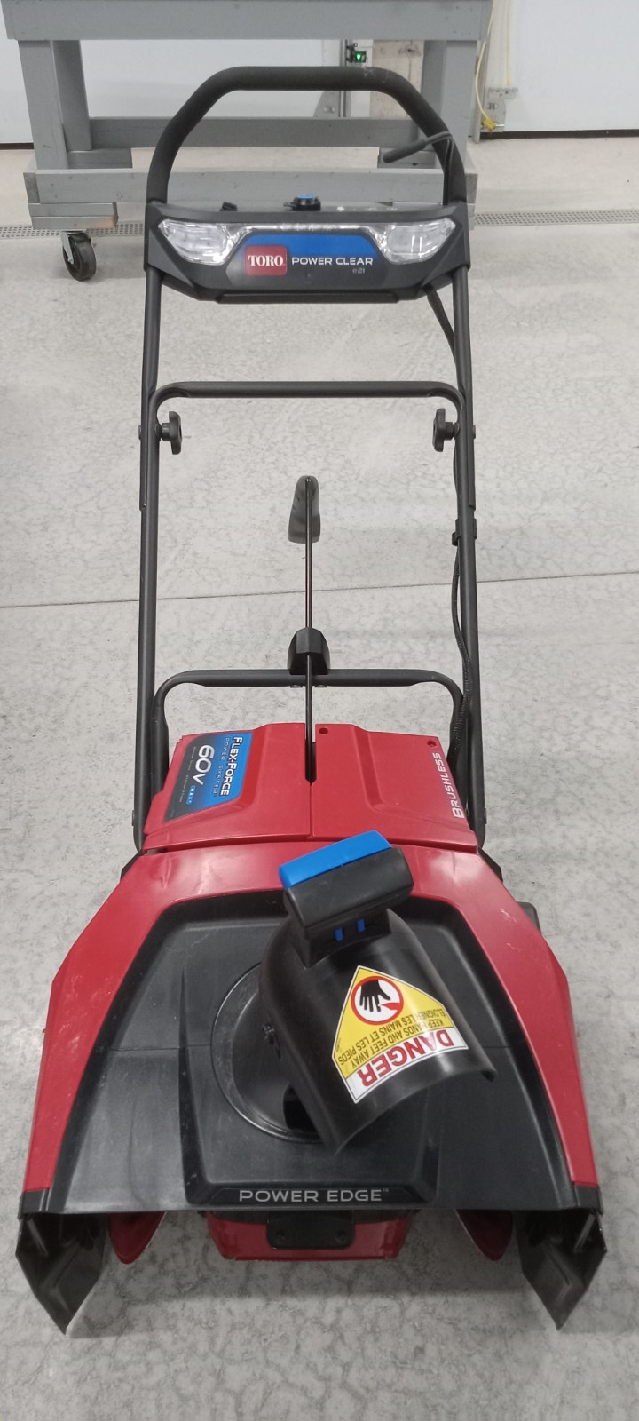 Toro 60V 21" Power Clear e21 Battery Snow Blower | Snowblowers | Owen ...