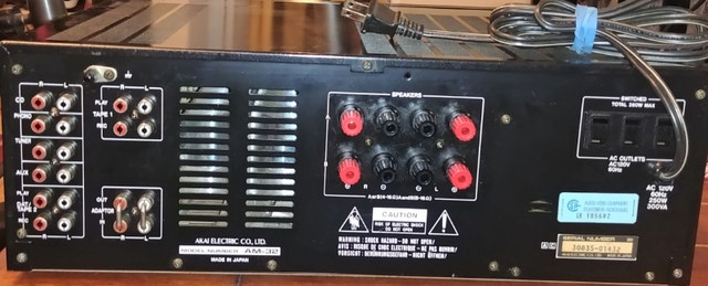 AKAI Stereo Integrated Amplifier AM-32 | Stereo Systems & Home Theatre ...