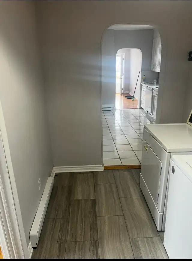 Beautiful 2-Bedroom Lower Unit – Available Now | Long Term Rentals ...
