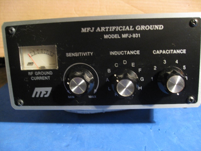 VINTAGE RARE MFJ MFJ-931 artificial ground near mint ham radio c ...
