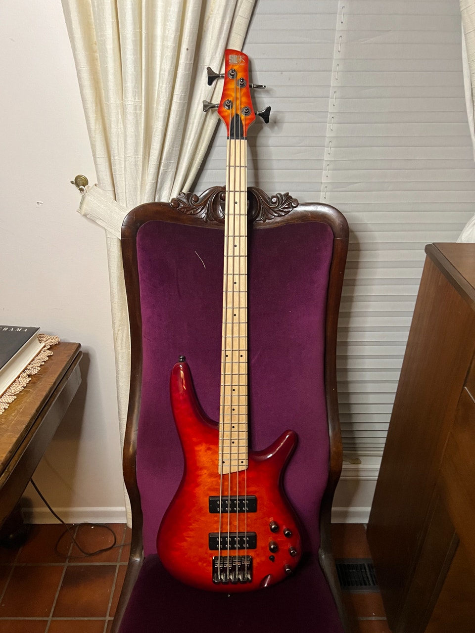 Ibanez Soundgear - Cherry Red Sunburst | Guitars | Edmonton | Free ...