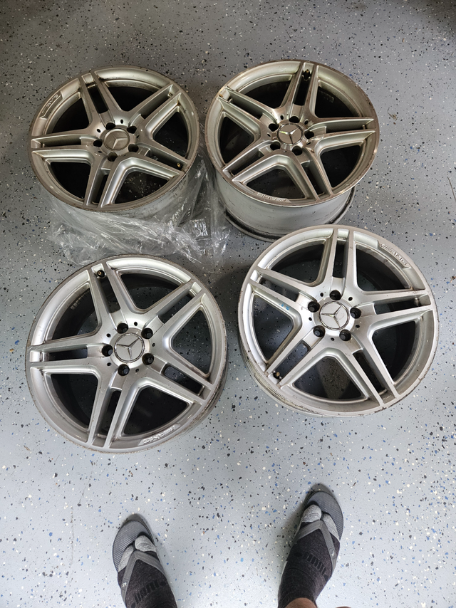 Mercedes C-Class 18 inch Original AMG rims | Other | City of Toronto ...