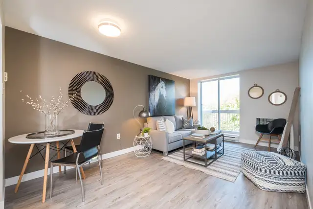 Walk to Fanshawe Campus Student Apartment | Long Term Rentals | London ...