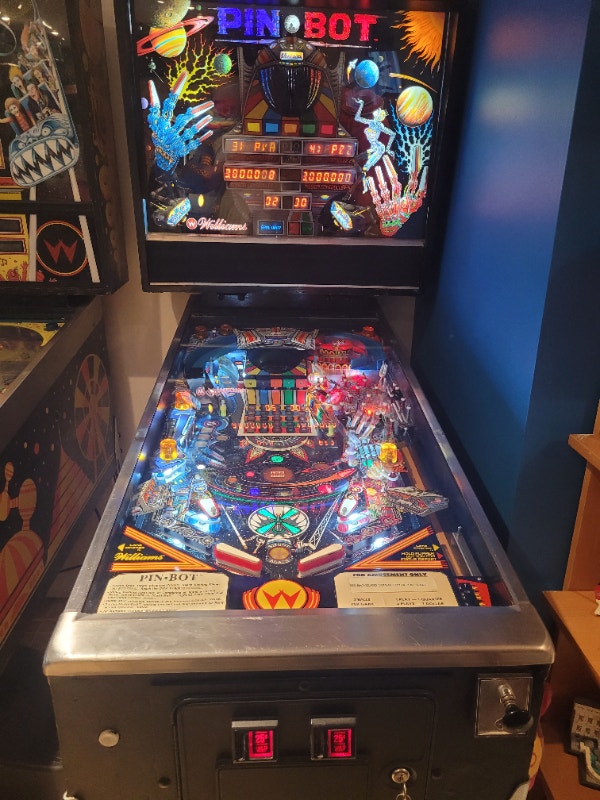 Williams Pin Bot Pinball | Other | Barrie | Kijiji