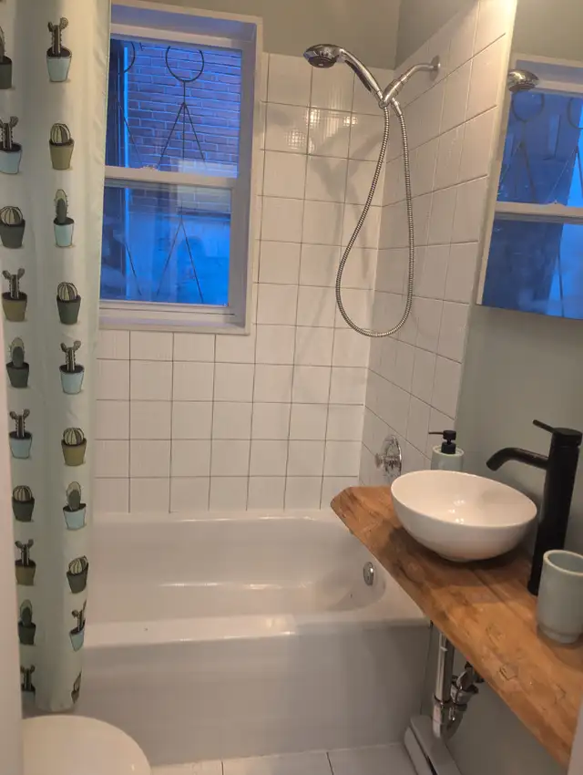 Petit 4 1/2 dans Villeray, Métro Fabre | Long Term Rentals | City of ...