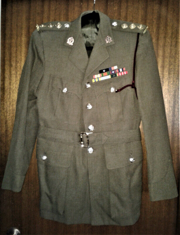 Canadian Army (1948) Captains Dress Uniform ( R.C.A.M.C. ) | Arts ...