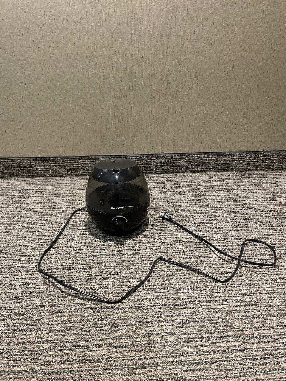 Honeywell Mini Mist™ Ultrasonic Cool Mist Humidifier, ½- Gallon ...