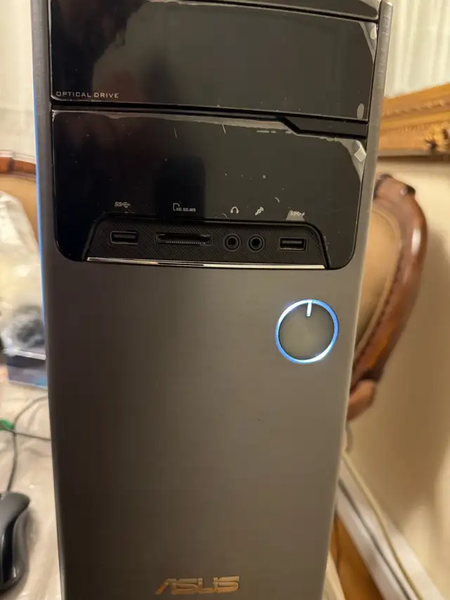 Asus desktop PC | Desktop Computers | Laval / North Shore | Free local ...