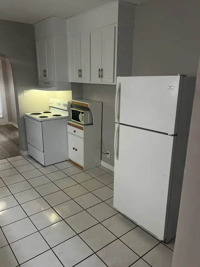 Beautiful 2-Bedroom Lower Unit – Available Now | Long Term Rentals ...