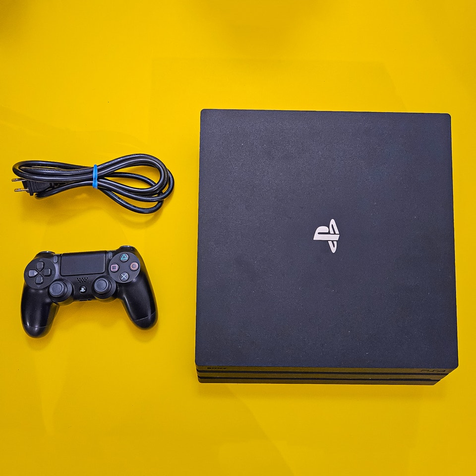 Playstation 4 (PS4) Pro | Sony Playstation 4 | Edmonton | Free local ...