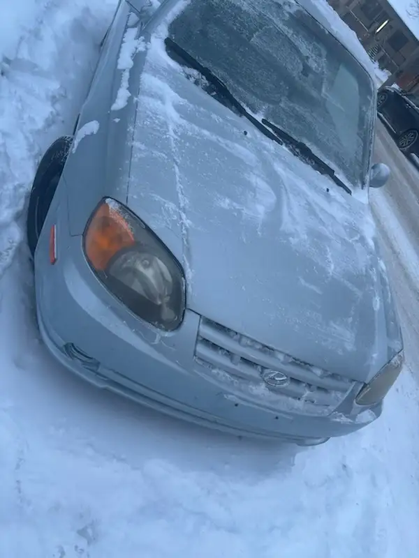 Hyundai accent 2005 | Cars & Trucks | City of Montréal | Free local ...