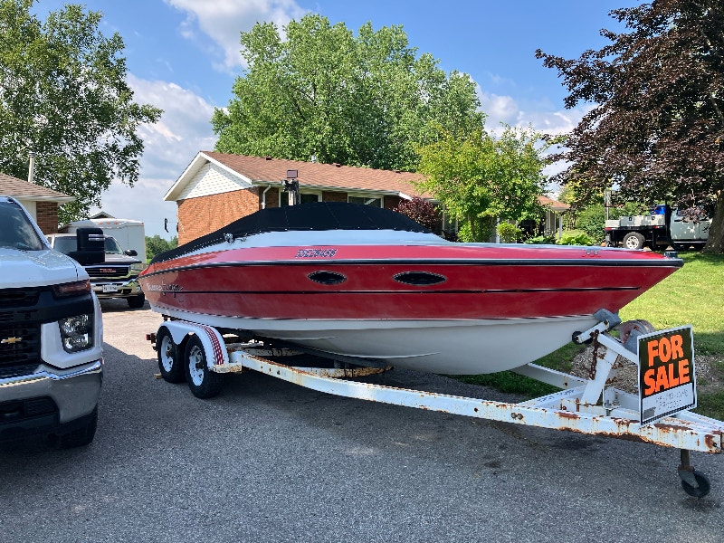 1989 Larson Senza LX 21 w/ trailer | Powerboats & Motorboats | Kawartha ...