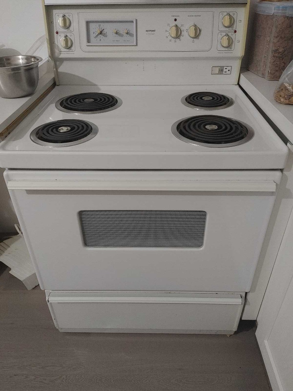 Hotpoint Stove | Stoves, Ovens & Ranges | City of Toronto | Free local ...