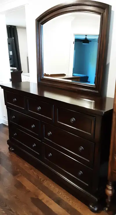 566 ads for dresser mirror in Furniture in Toronto GTA Kijiji Marketplaces