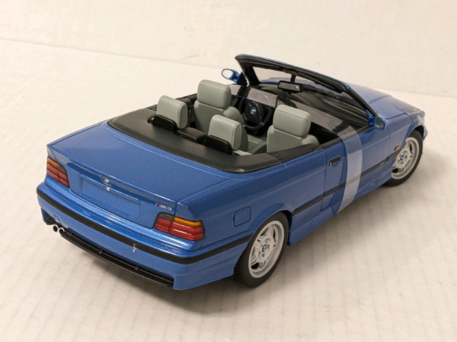 UT 1/18 BMW E36 M3 CABRIO // autoart otto gt spirit kyosho solid | Arts ...