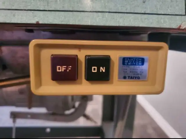 Sewing machine Industrial Mitsubishi Japan | Hobbies & Crafts | City of ...