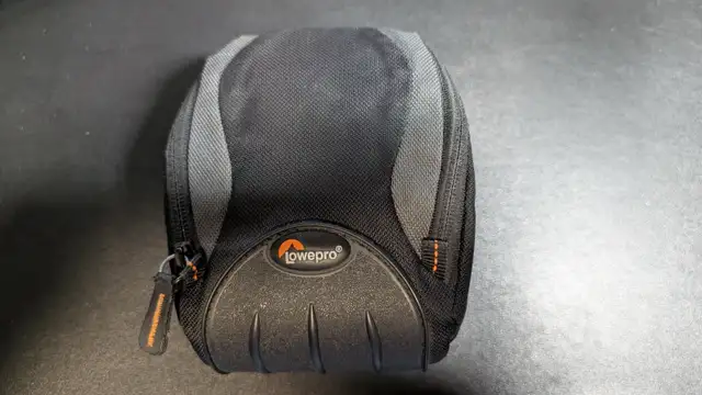 Canon PowerShot G12 digital camera - last camera with CCD sensor ...