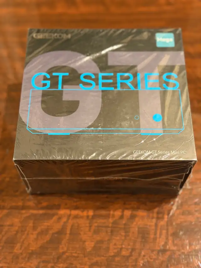 GEEKOM GT1 Mega AI Mini PC Intel Core Ultra 9 185H 32GB 2TB SSD ...