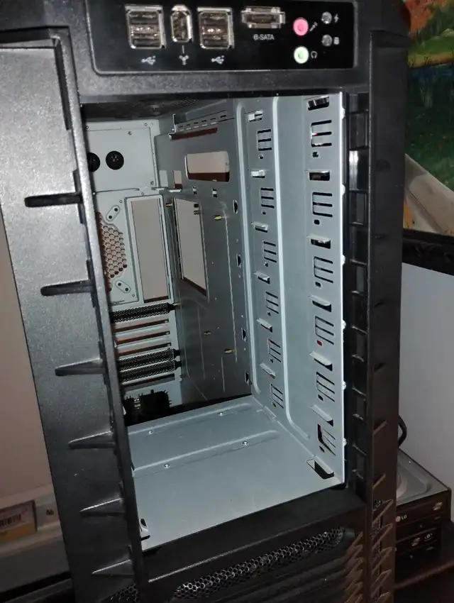 Cooler Master HAF 932 ATX Full Tower Computer Case | System Components ...