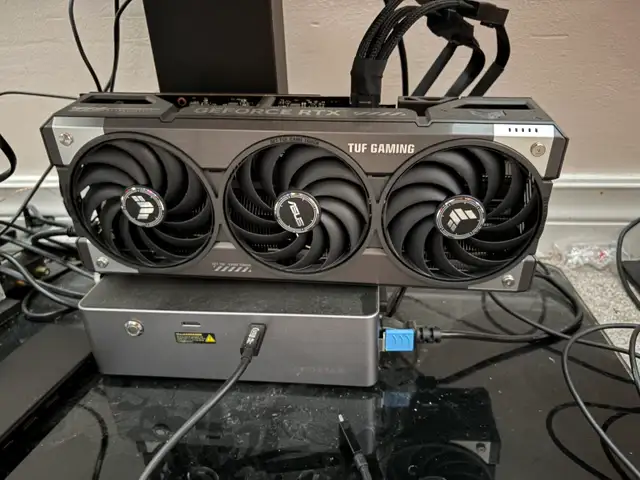 Asus tuff RTX 5070 TI OC Edition with Aoostar AG02 EGPU Dock | System ...