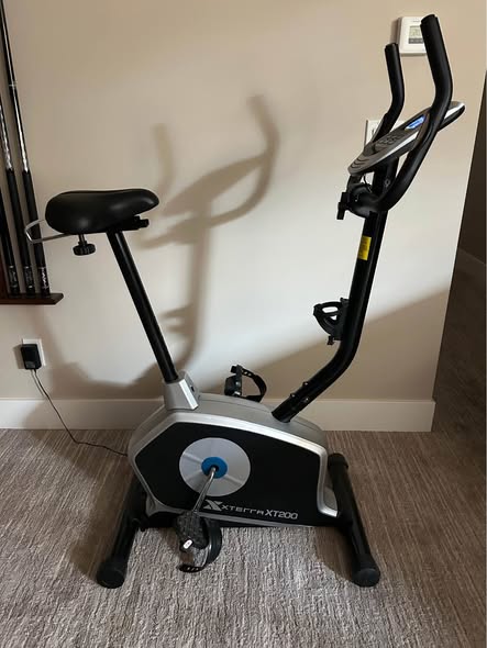 Vélo stationnaire Xterra XT200U Upright Bike 50$ | Exercise Equipment ...